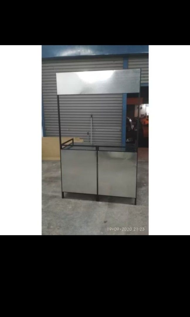 Stall Niaga Boleh Lipat, Everything Else, Others on Carousell