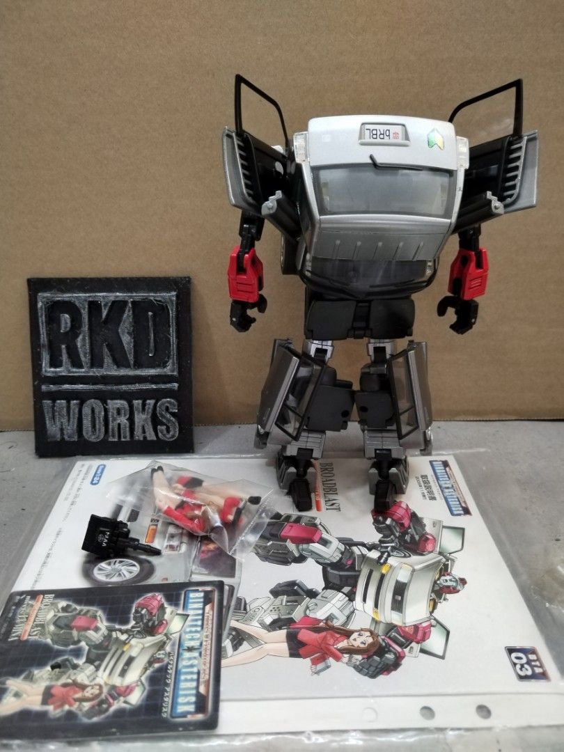 Takaratomy Transformers Binaltech Asterisk Broadblast, Hobbies & Toys ...