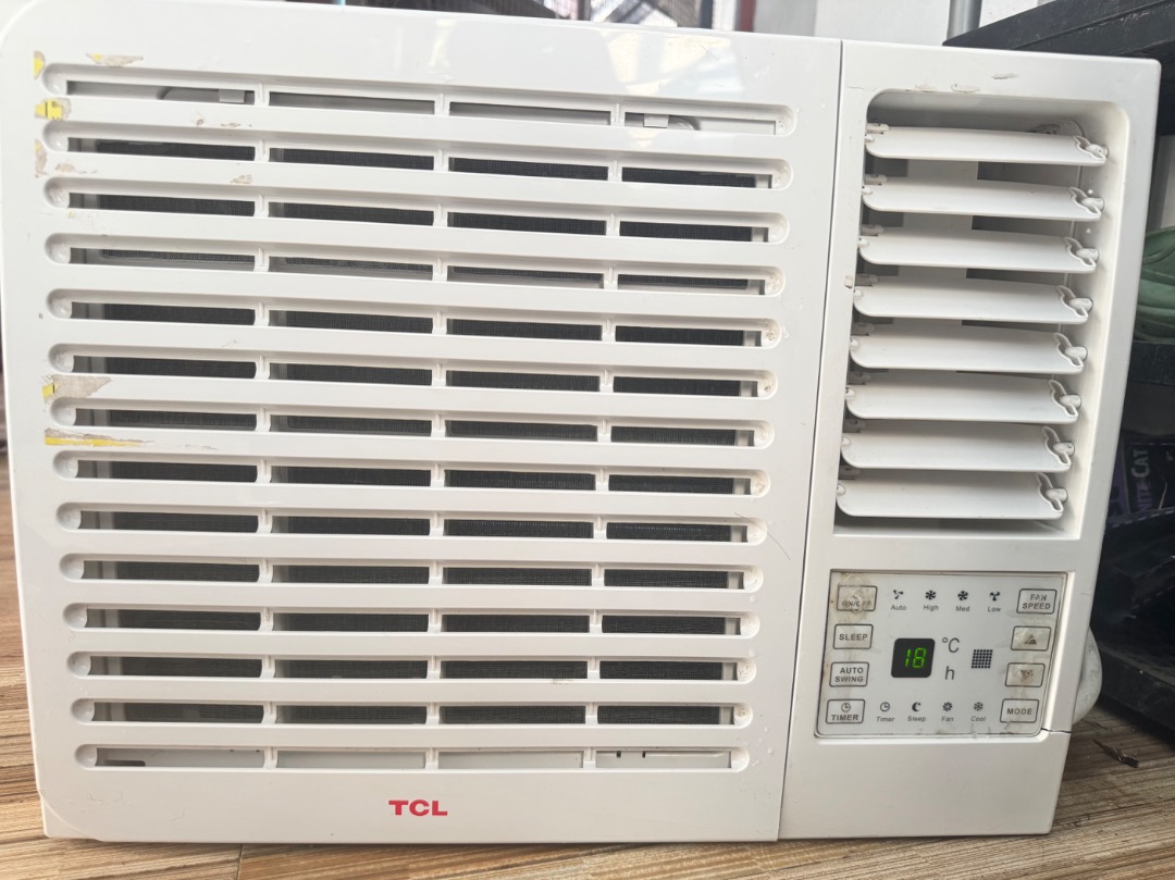TCL Window Type Aircon 1HP (Inverter grade) , TV & Home Appliances, Air ...