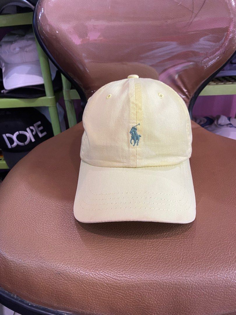 Topi polo original kuning logo kuda kecil, Fesyen Pria, Aksesoris, Topi ...