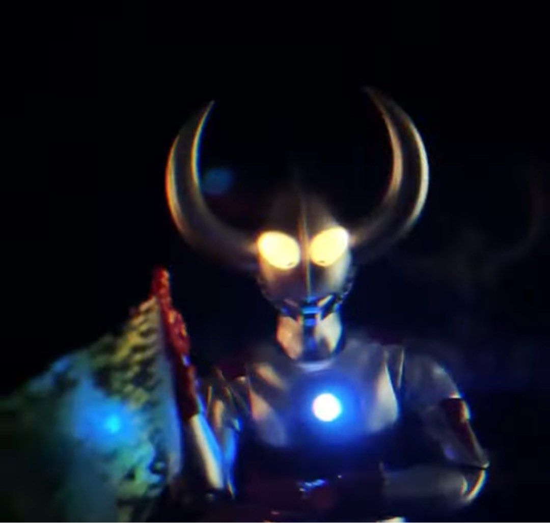 Ultraman FATHER OF ULTRA Spectrum ACG 1/10 LED Action Figure 19 cm ...