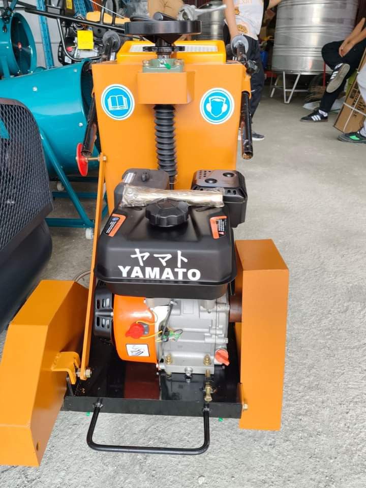 Yamato Concrete cutter, Commercial & Industrial, Construction Tools ...