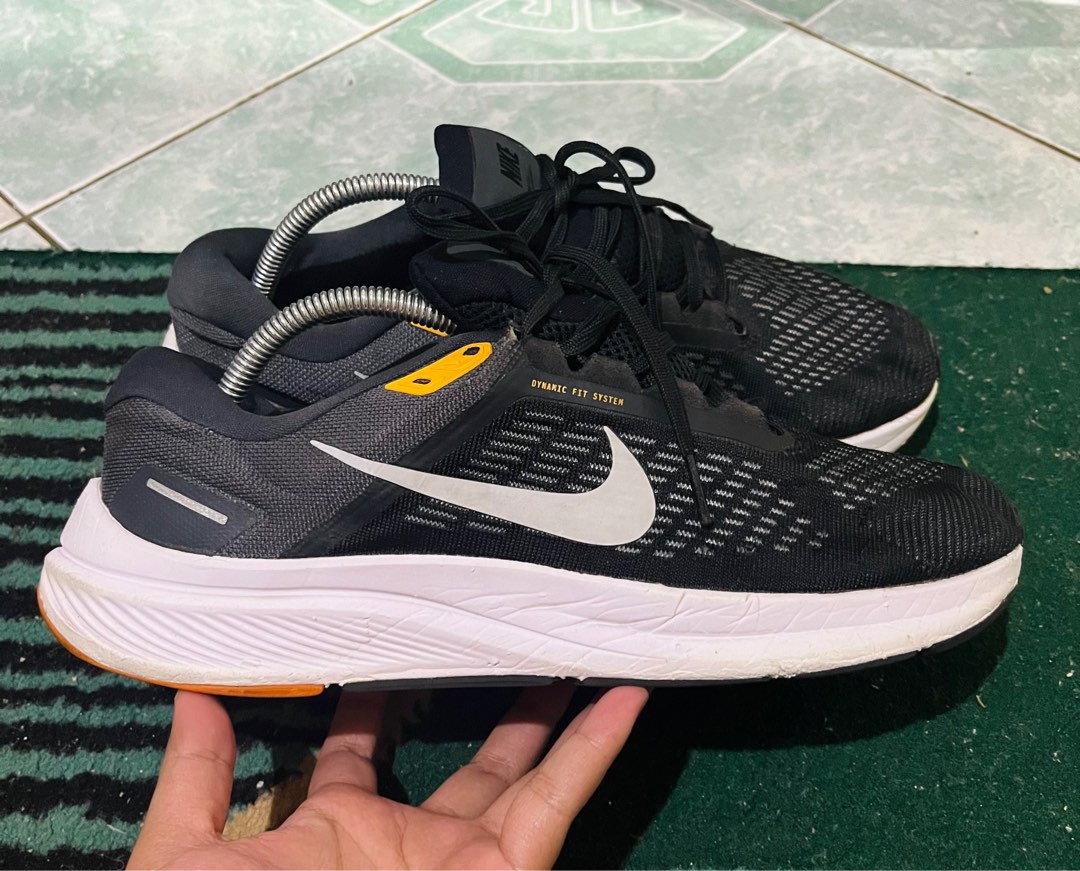 Adidas Air Zoom Structure 24, Men's Fashion, Footwear, Sneakers on ...