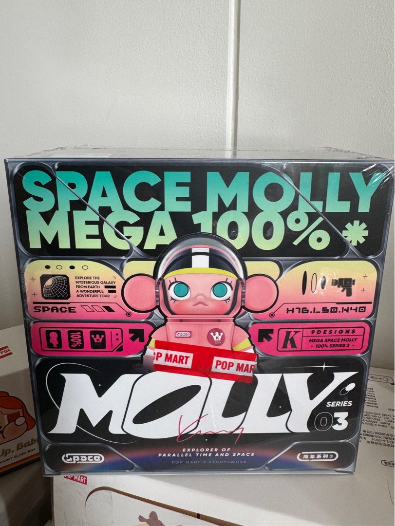 Authentic Sealed Mega Space Molly 100% Series 3 SET, Hobbies & Toys ...