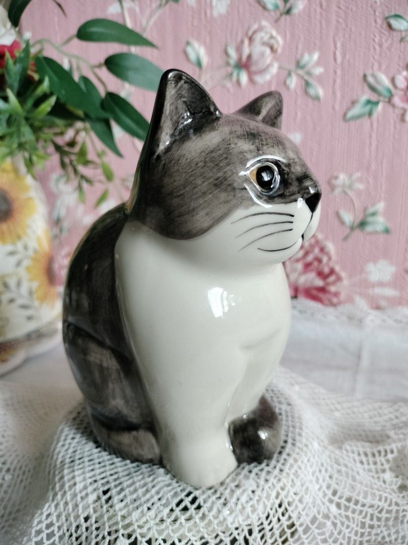 Black and White Tabby Cat Figurine Coin Bank, Hobbies & Toys ...