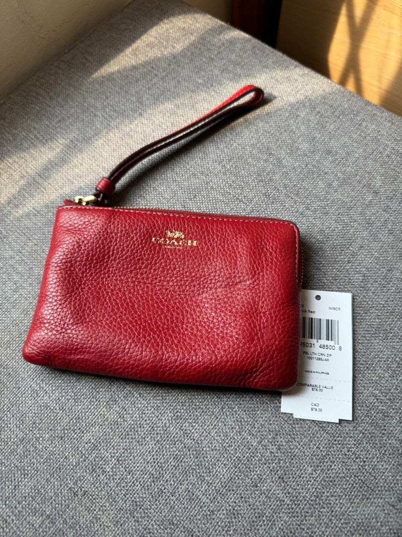 Coach Corner Zip Wallet (brick red), Luxury, Bags & Wallets on Carousell