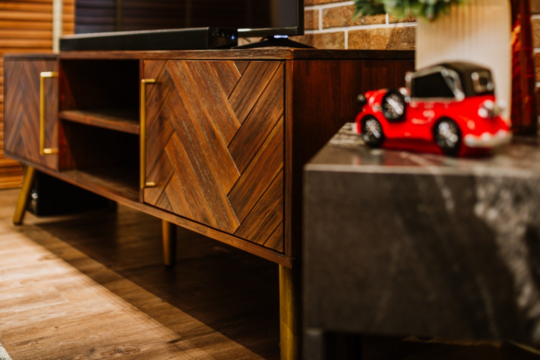 Designer TV Console to let go, Furniture & Home Living, Furniture, TV ...