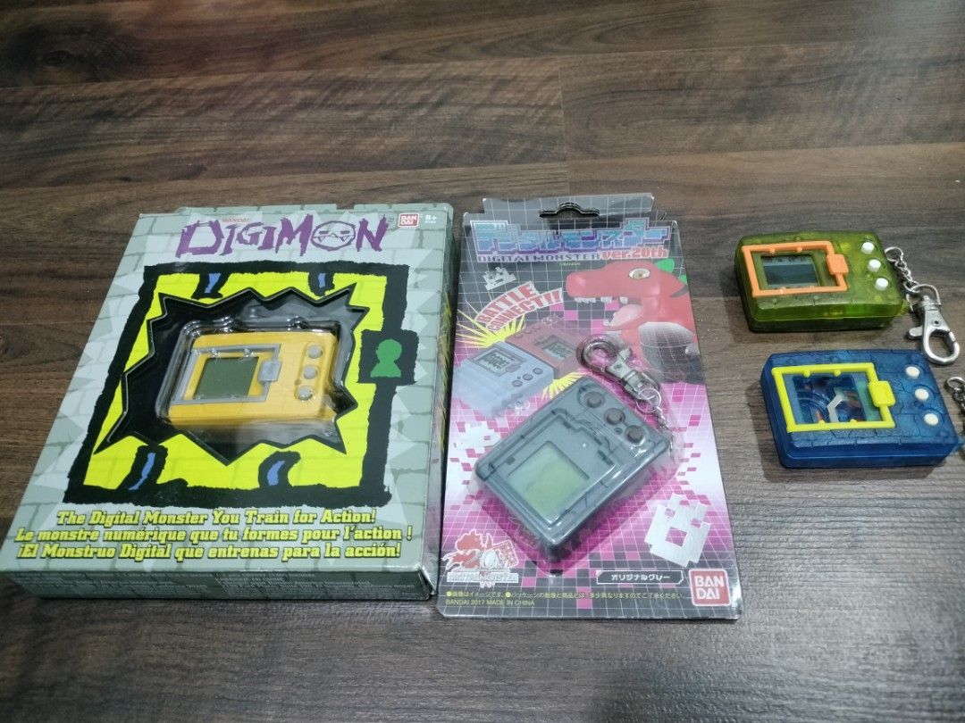 Digimon vpet 20th Original V4 V2 jpn, Hobbies & Toys, Toys & Games on ...