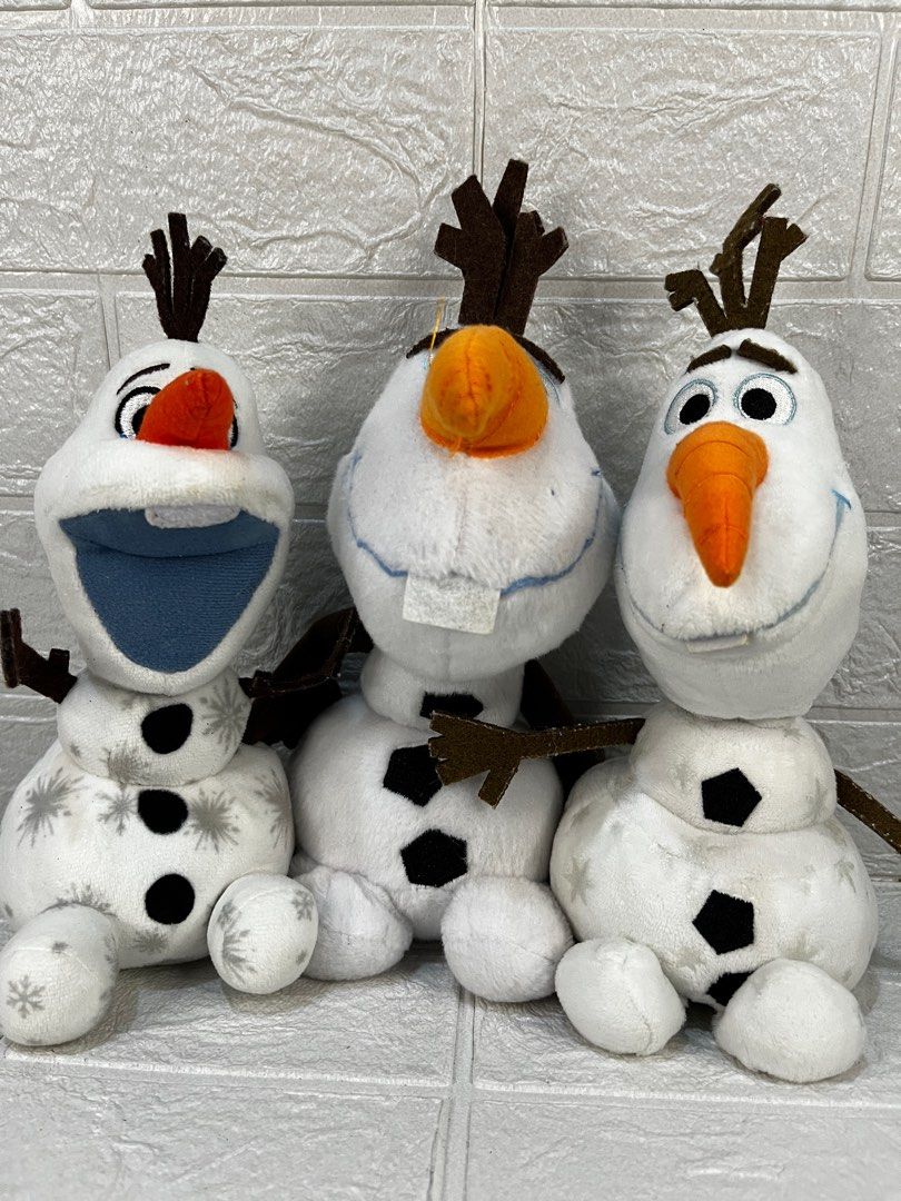 Disney Classic Frozen Olaf The Snowman White Plush/Stufftoys Bundle ...