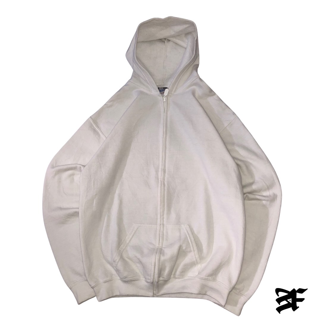 Gildan Plain Jacket, Men's Fashion, Tops & Sets, Hoodies on Carousell