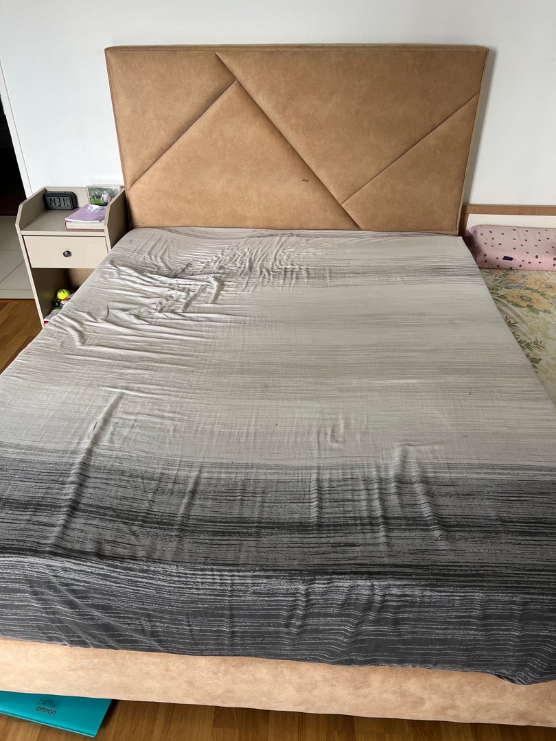 Joey Queen mattress plus frame, Furniture & Home Living, Furniture, Bed ...