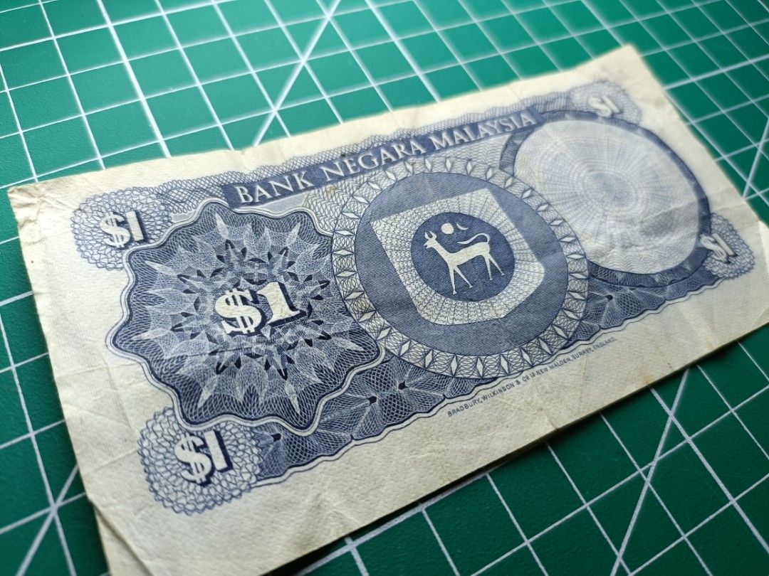 Malaysia Satu Ringgit Wang Kertas Siri Ke 3 . 3rd Series Malaysia ...