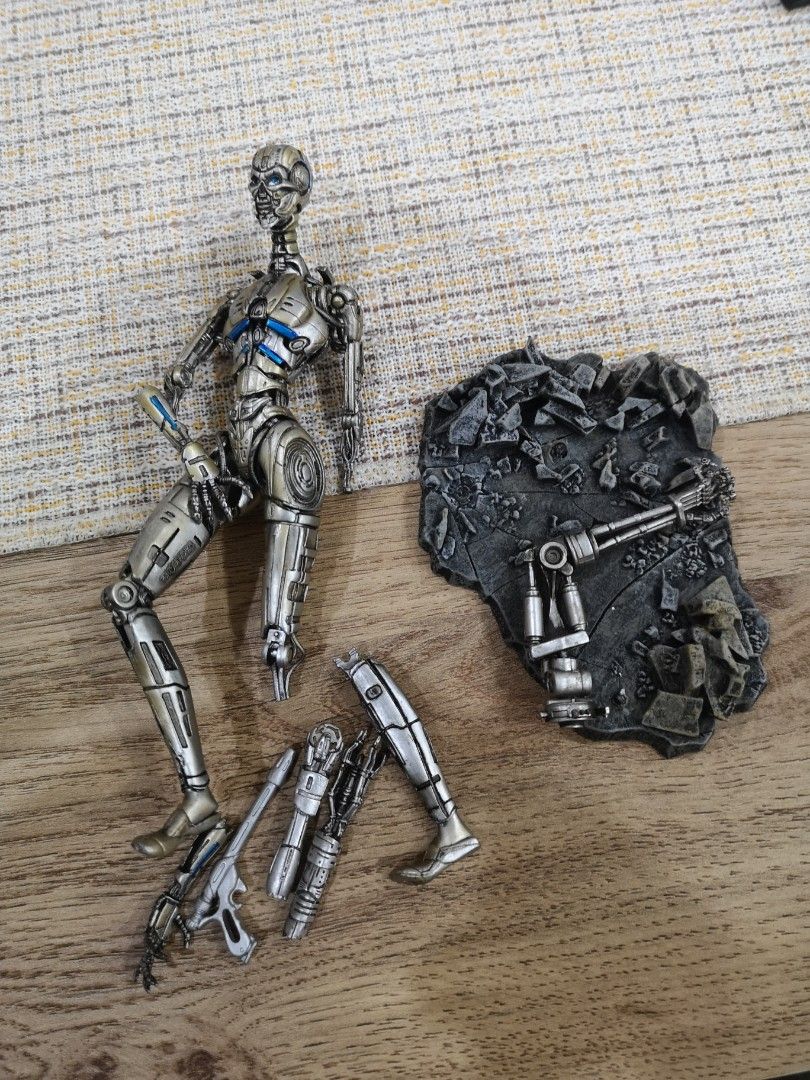 McFarlane Toys Terminator 3 T-X Endoskeleton Figure, Hobbies & Toys ...