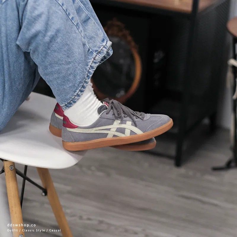 Onitsuka Tiger Tokuten Charcoal Birch, Men's Fashion, Footwear ...