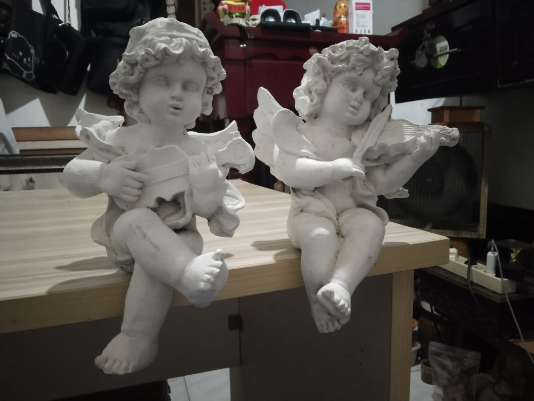 Patung Angels Duduk Sepasang Kuno Jadul Antik, Antik, Pajangan di Carousell
