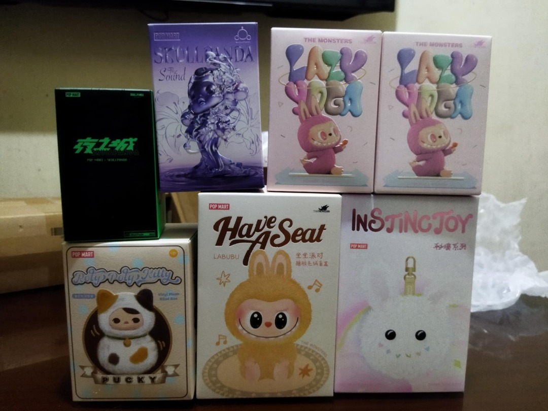 SELLING LABUBU V2 - Have a seat DADA, Hobbies & Toys, Toys & Games on ...