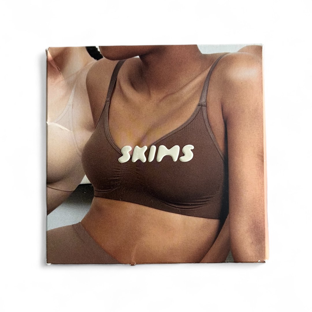 SKIMS Seamless Sculpt Bralette, Women's Fashion, Undergarments & Loungewear on Carousell