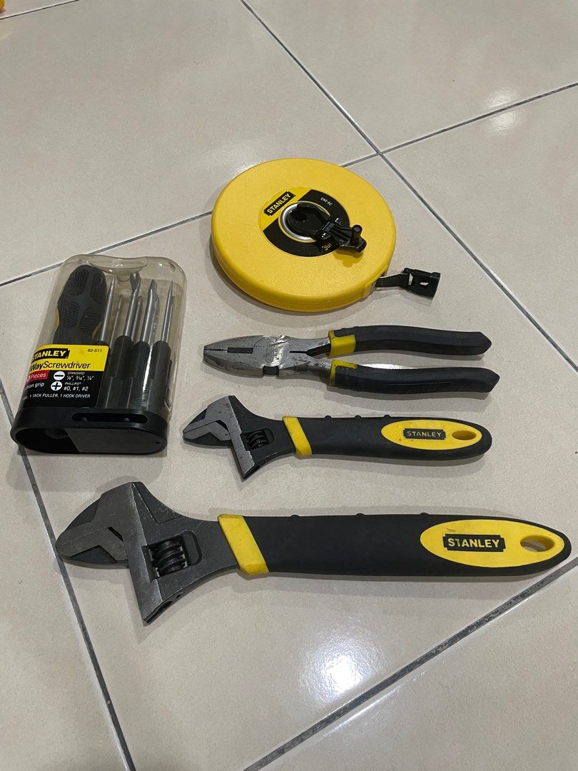 Stanley Spanar & Screw Driver, Furniture & Home Living, Home ...