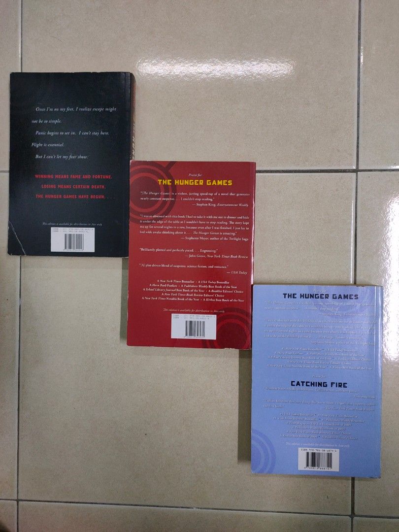 [Used] The Hunger Games Trilogy (3 Books Set) by Suzanne Collins (YA ...