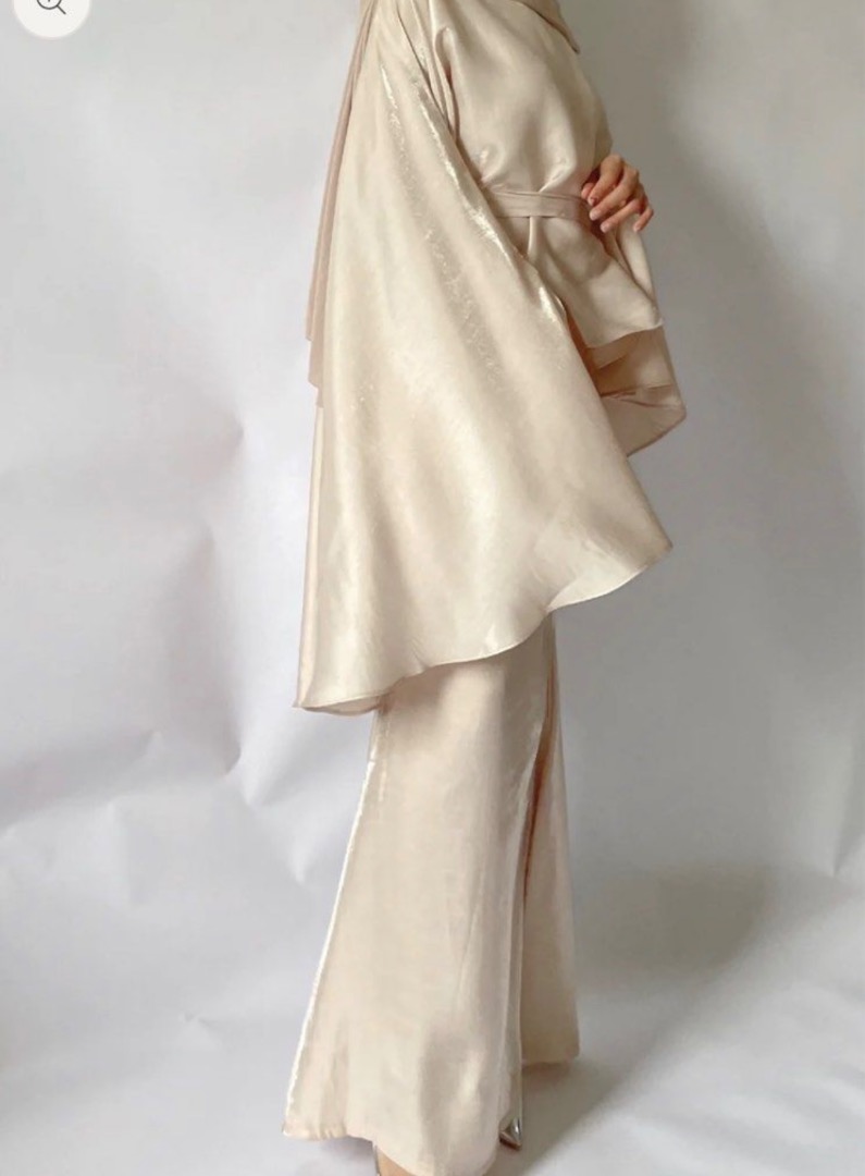 Aster kl, Women's Fashion, Muslimah Fashion, Baju Kurung & sets on Carousell