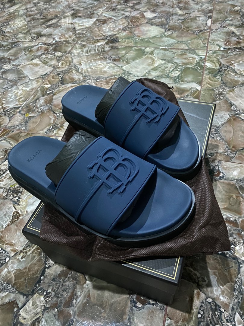 BONIA SLIDE, Men's Fashion, Footwear, Flipflops and Slides on Carousell