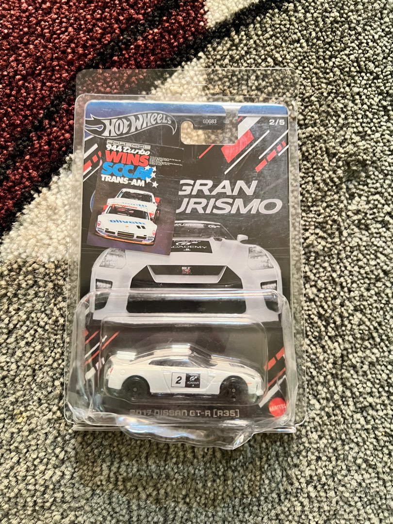 Brandnew Hot Wheels Gran Turismo 2017 Nissan GT-R R35, Hobbies & Toys ...