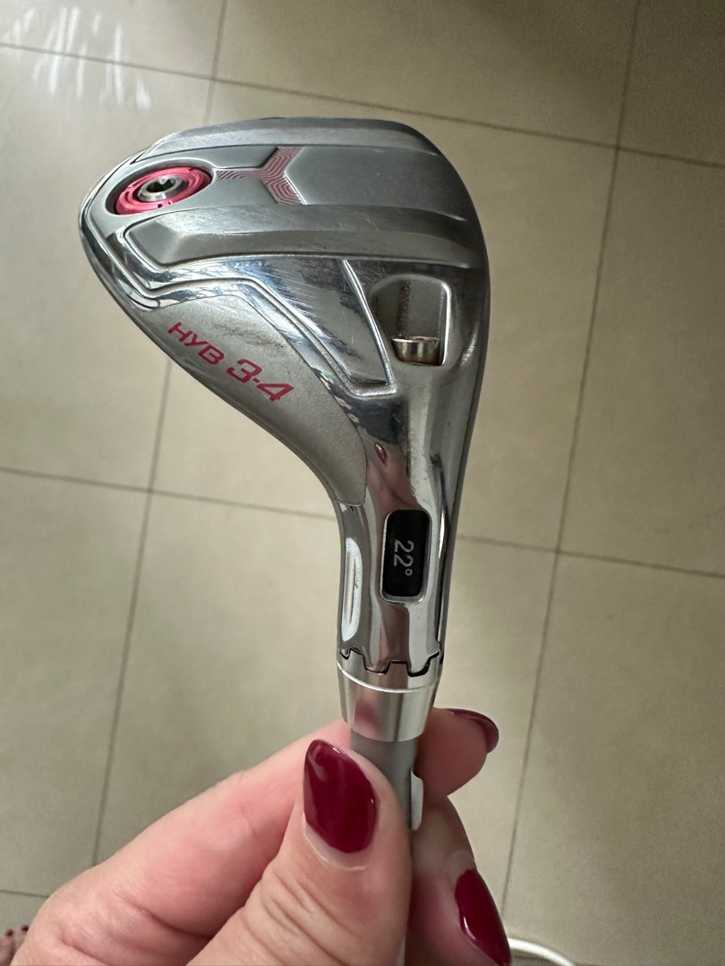 Ladies Cobra adjustable hybrid 3/4, Sports Equipment, Sports & Games ...