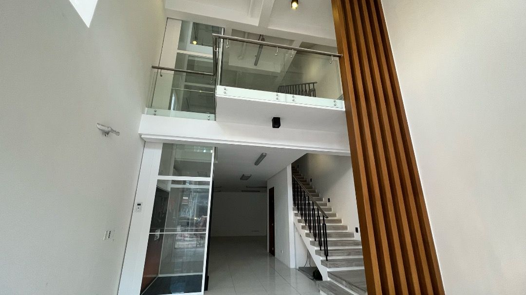 Commercial Residential Unit in Tomas Morato Diliman Quezon City ...