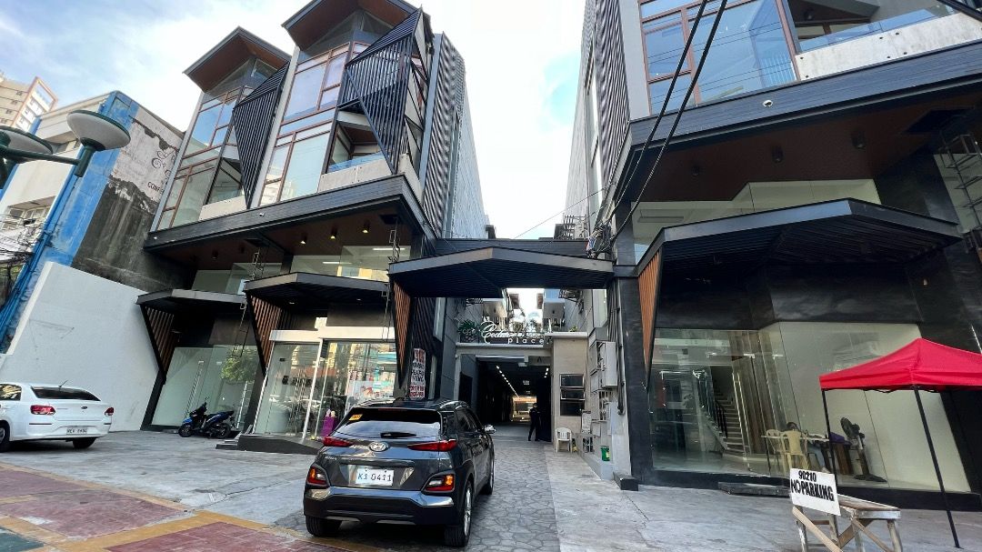 Commercial Residential Unit in Tomas Morato Diliman Quezon City ...