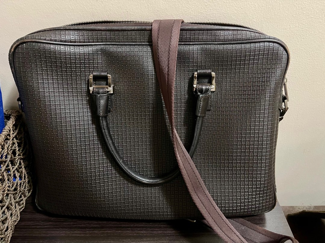 Daks Laptop Bag, Luxury, Bags & Wallets on Carousell