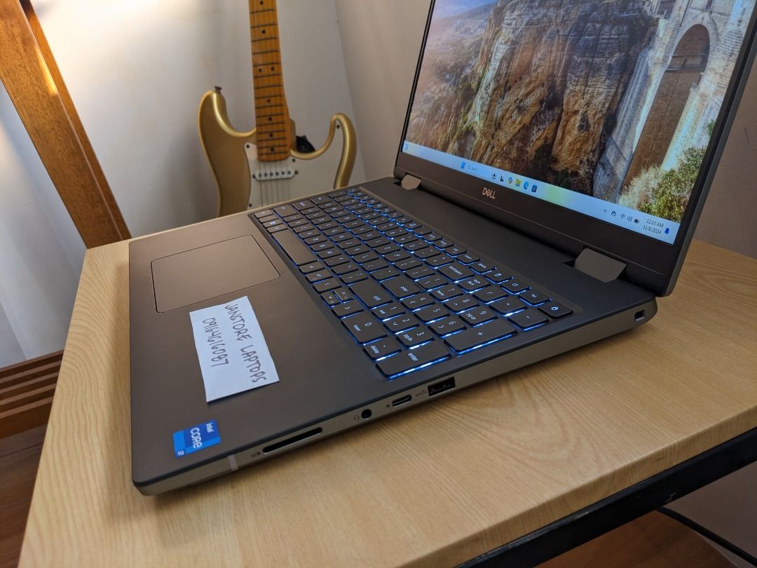 Dell Precision 7680 Core i7 13850HX 32GB Nvidia RTX2000 8GB Ada ...