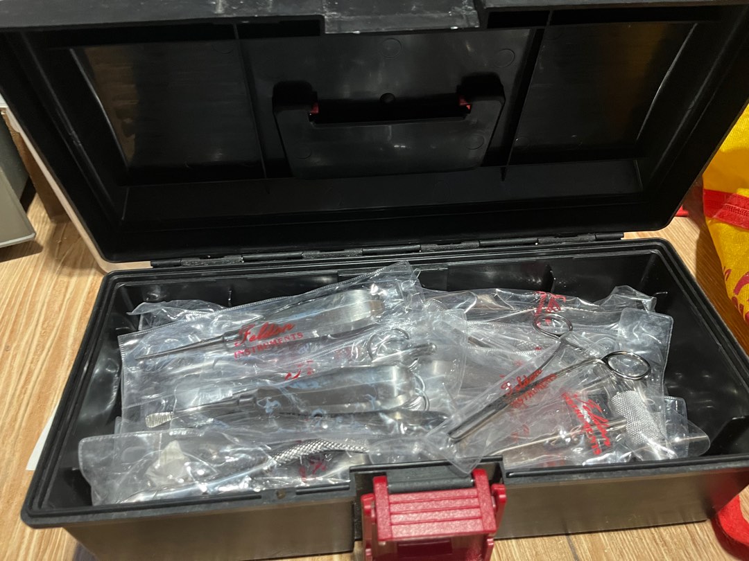 Feldon Oral Surgery Set, Everything Else, Others on Carousell