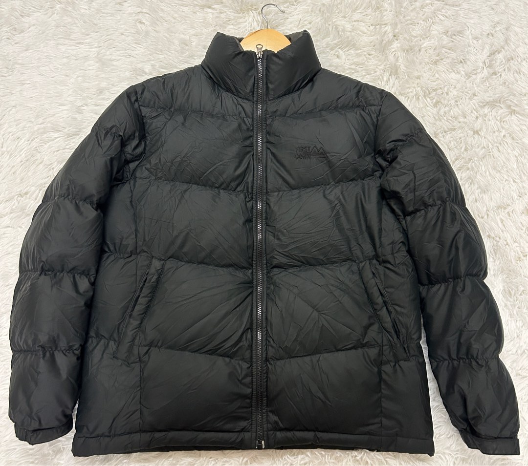 FIRST DOWN PUFFER, Men's Fashion, Coats, Jackets and Outerwear on Carousell