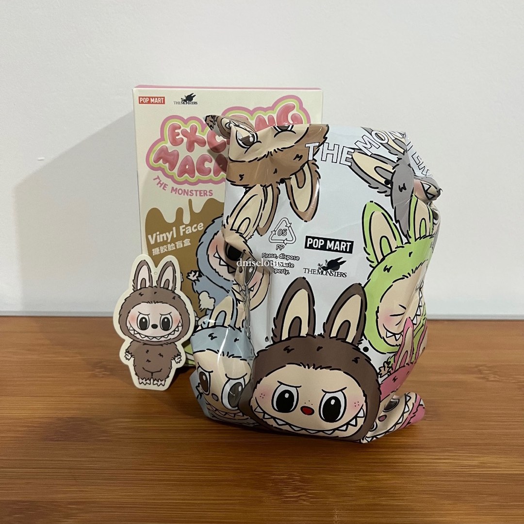 labubu macaron v1 TOFFEE, Toys & Collectibles, Mainan di Carousell