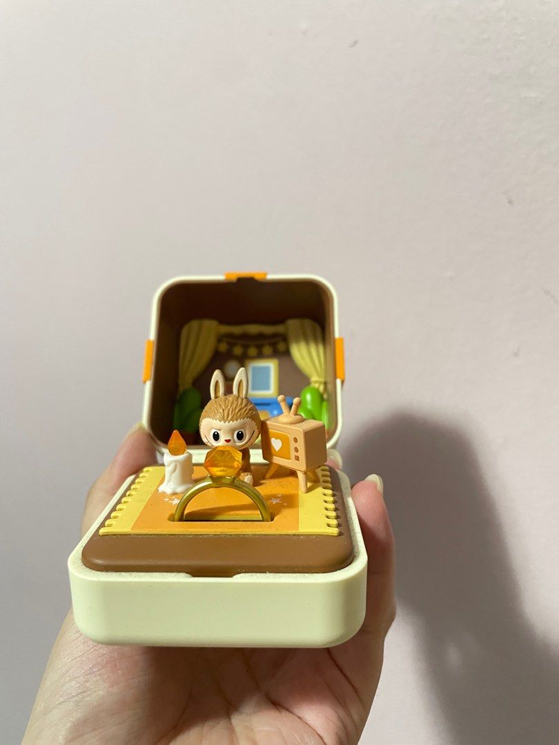Labubu Romantic Ring Box (with card, no box), Hobbies & Toys ...