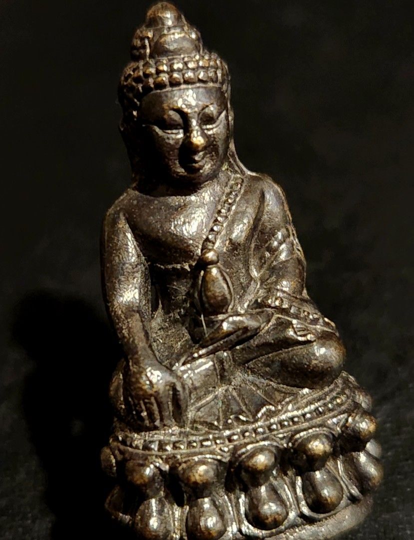 LP Kasem Khemago (1988) Phra Kring 3 Na - Thai Amulet, Hobbies & Toys, Memorabilia ...