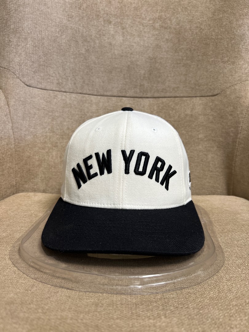 MLB New York Yankees Arch Cap, Men's Fashion, Watches & Accessories ...