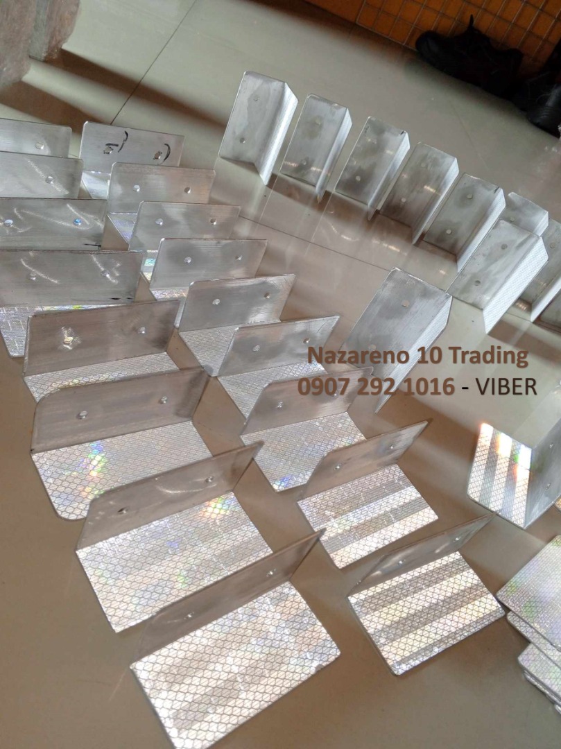 Road signage Delineator reflectorized sign 2, Commercial & Industrial ...