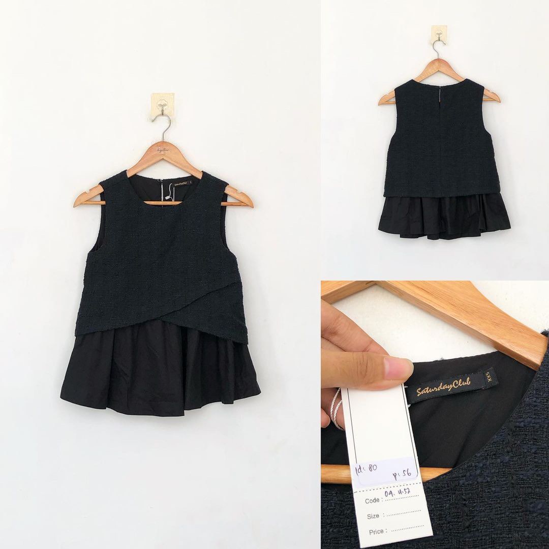 Ruffle Top Hitam the Saturday Club, Fesyen Wanita, Pakaian Wanita ...