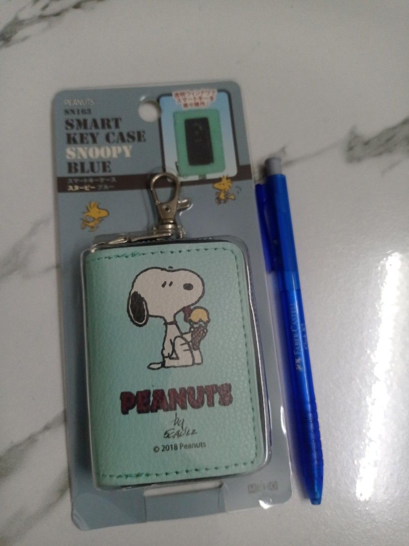 Snoopy (Smart key case) (2018 Peanuts), Everything Else, Others on ...