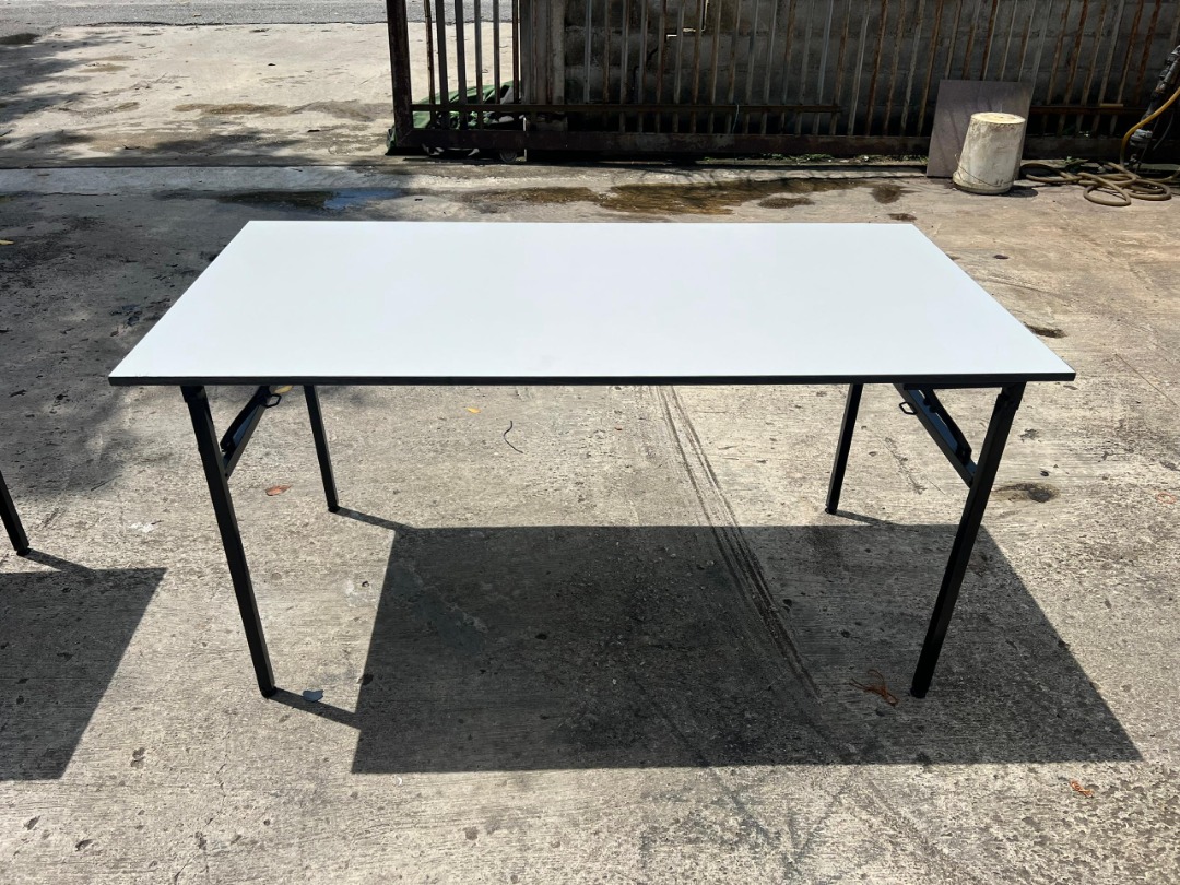 5x2.5ft Meja Lipat Foldable Banquet Table, Furniture & Home Living ...