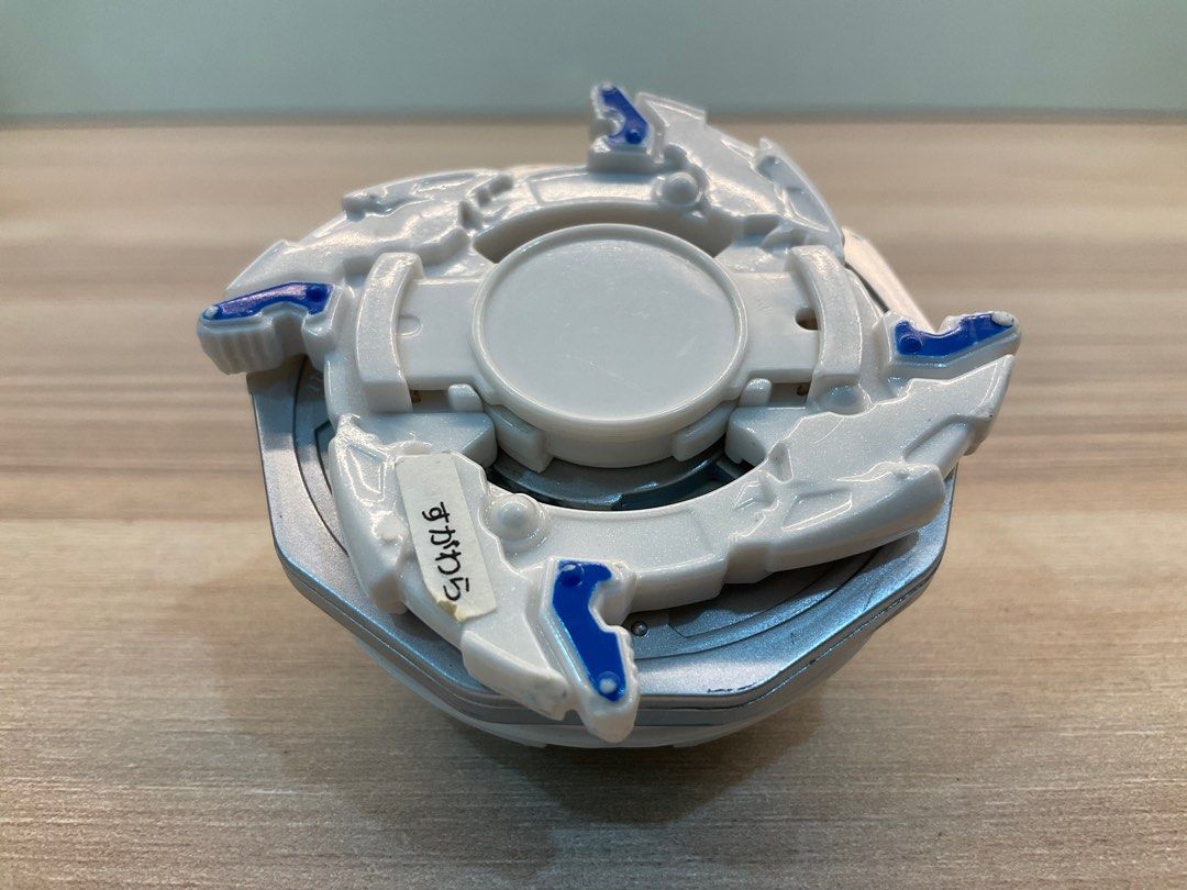 Beyblade Vintage 1st Generation Bakuten Dragoon V2 RC High Power Custom ...
