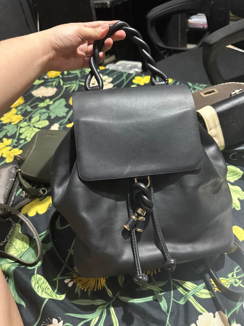 Declutter. TOPSHOP mall pull out black backpack, Women's Fashion, Bags ...