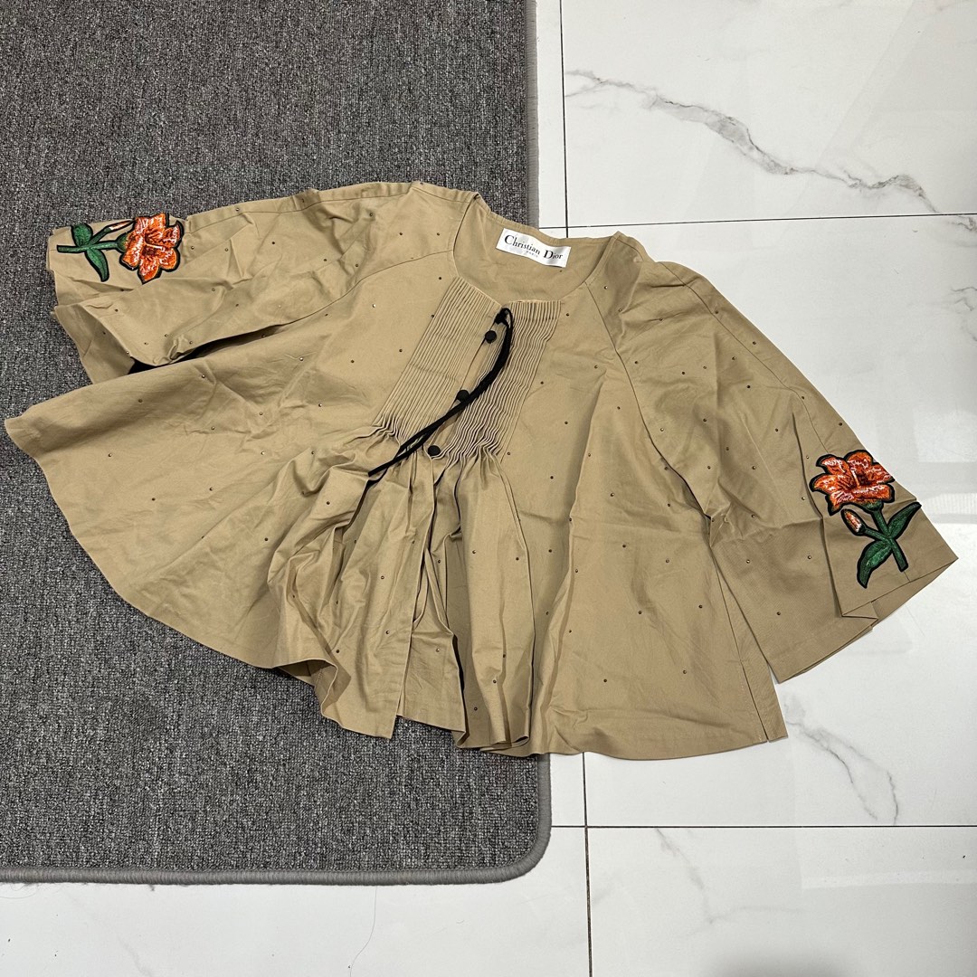 Dior Not Chrome Hearts Futura Saint Laurent Celine Number Nine Bape ...