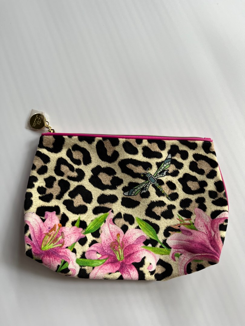 Estee Lauder Cosmetics/Make up Pouch, Women's Fashion, Bags & Wallets ...