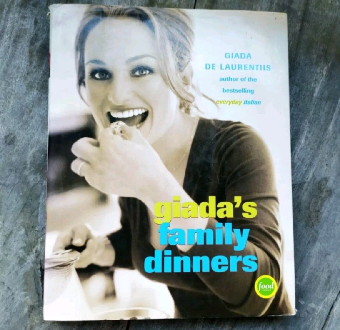 GIADA DE LAURENTIIS: Giada's Family Dinners hardbound cookbook, Hobbies ...