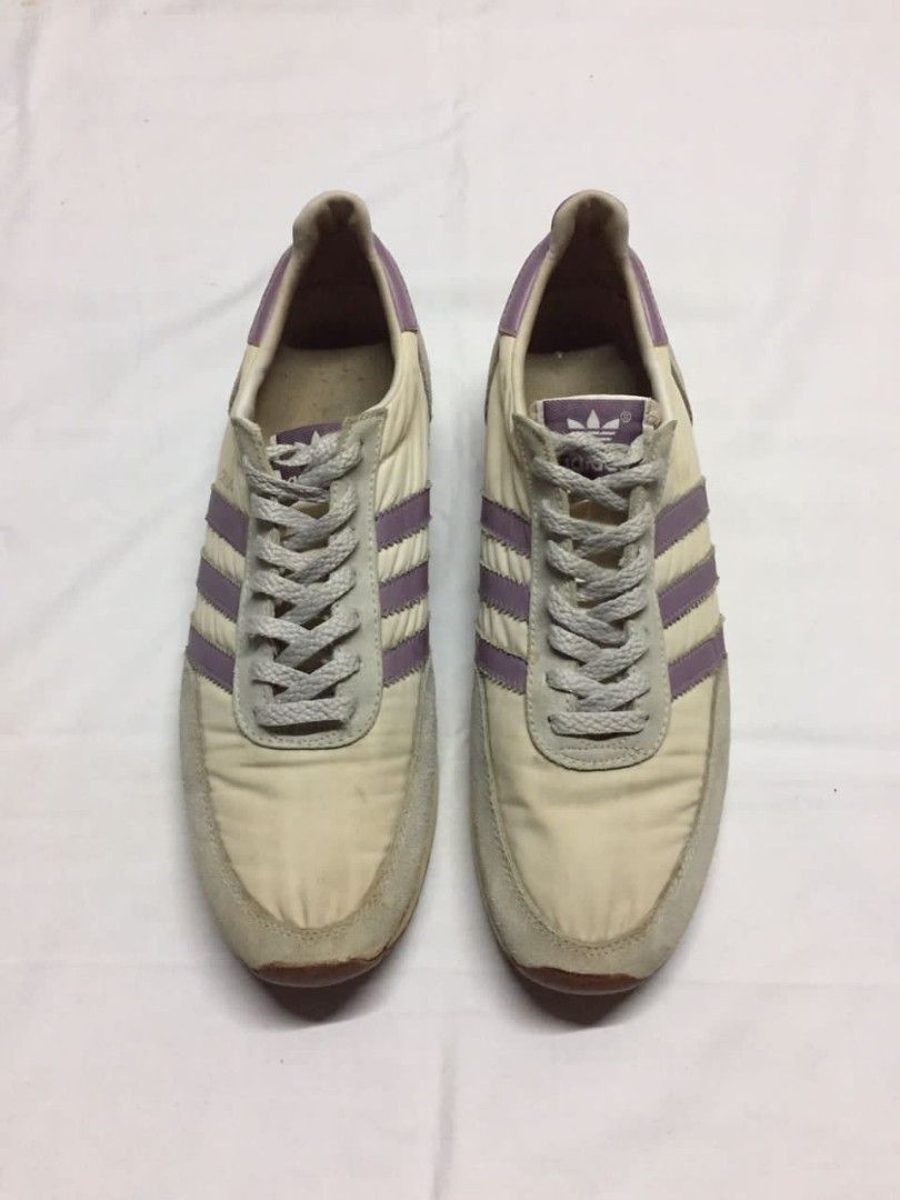 Kasut adidas vintage, Men's Fashion, Footwear, Dress shoes on Carousell