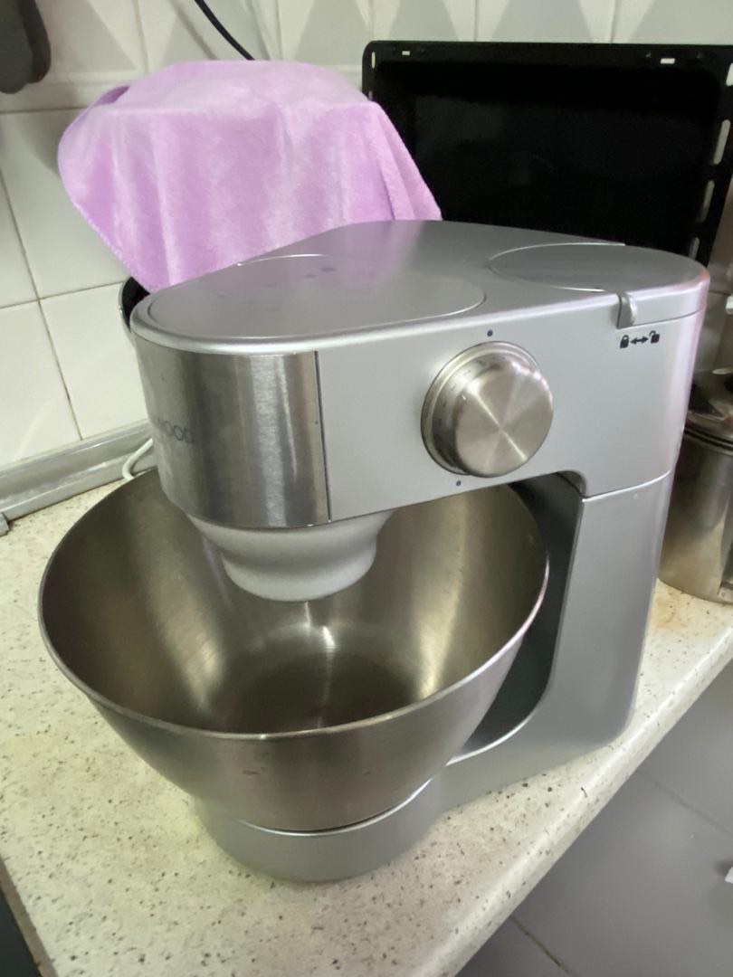 Kenwood Kitchen Machine Mixer KM 260 Full Set with all accessories , TV ...