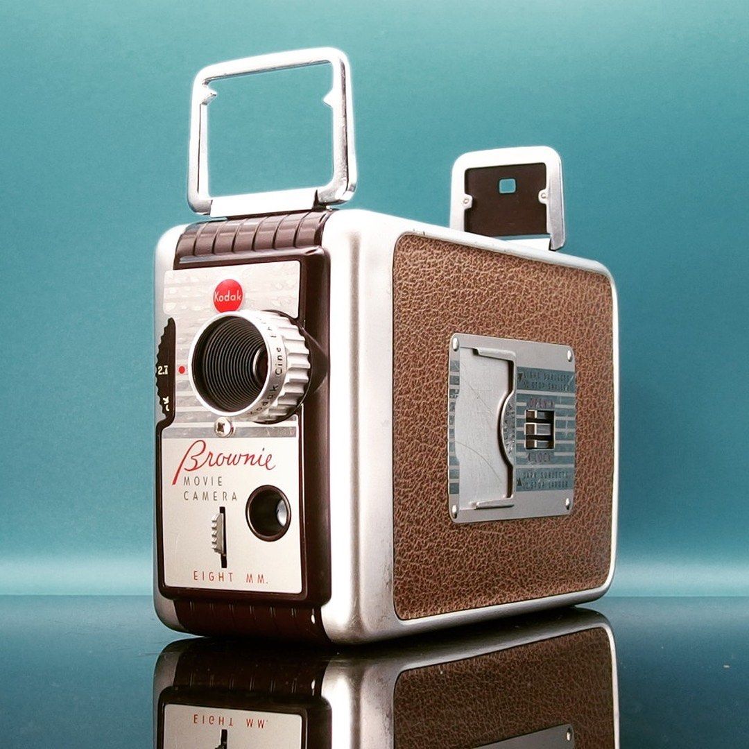 Kodak Brownie Movie (1951-1956) Vintage 8mm Film Camera, Photography ...