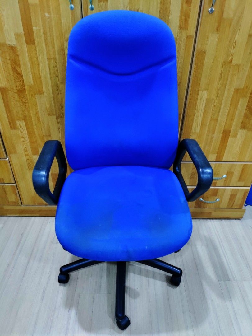 Moving Sale : ultra comfort , ergonomic high quality chair, Pristol ...